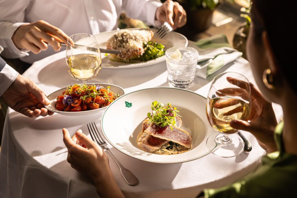 Leeds Restaurants | The Ivy Victoria Quarter Brasserie